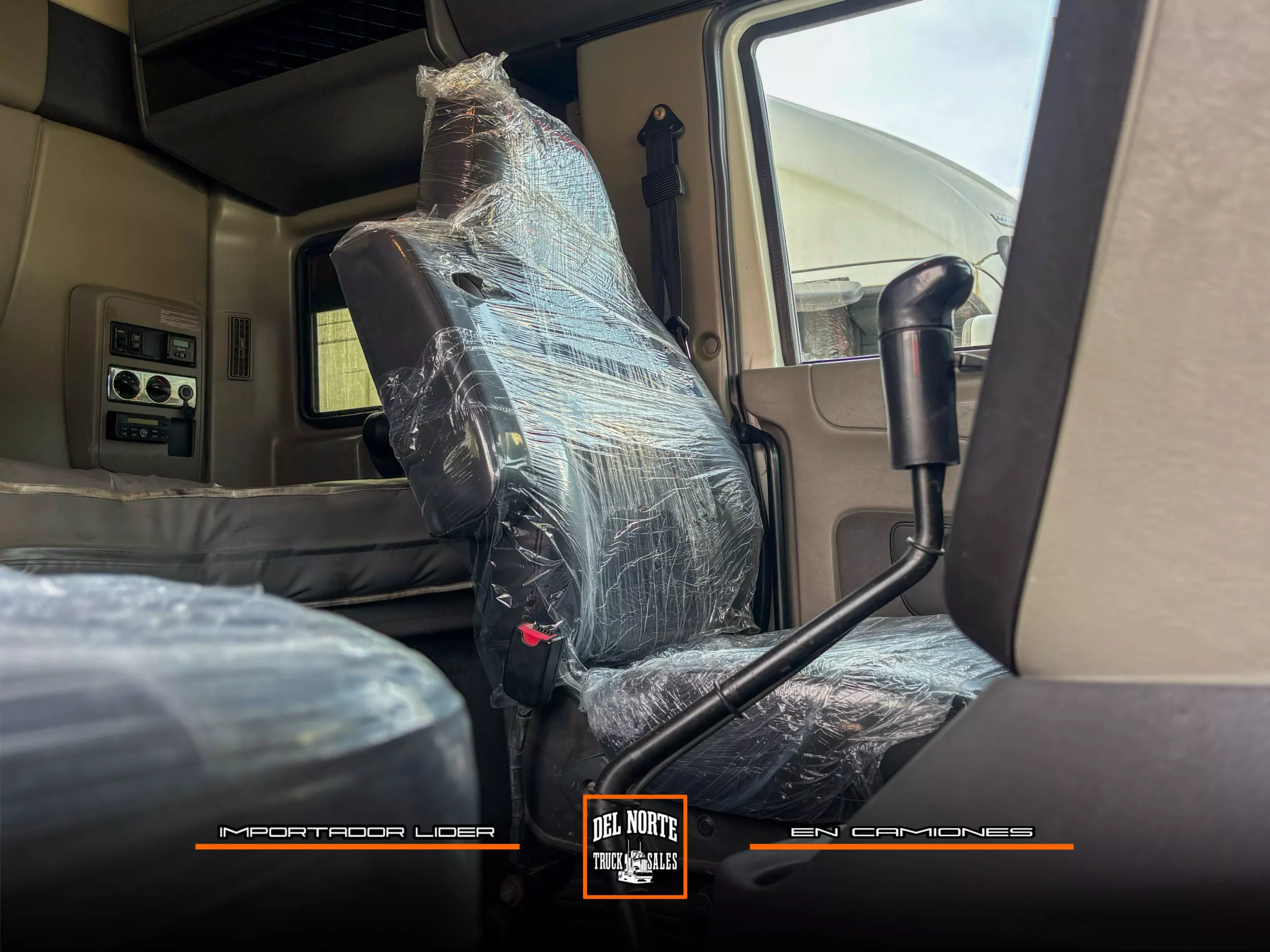 International ProStar 2015 – Motor Cummins ISX15, Caja de 10 ...